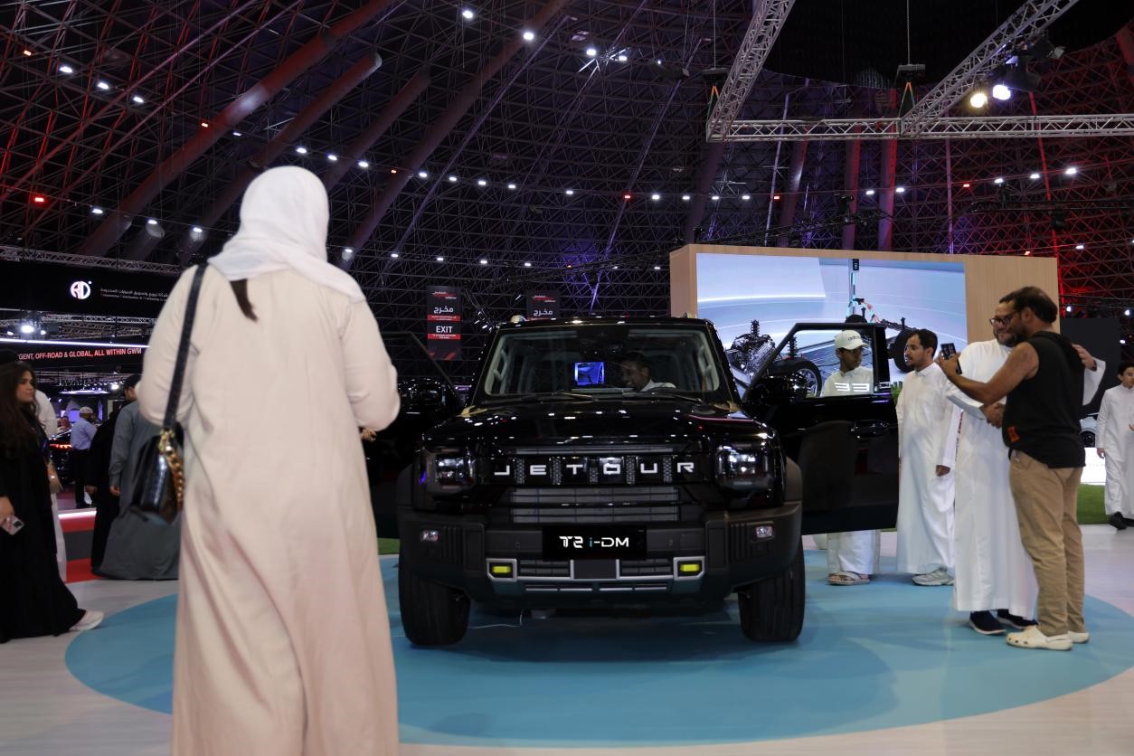 StriveME - جيتور تستعرض أحدث طرازاتها في معرض جدة الدولي للسيارات في مقدمتهاT1 و T2 i-DM